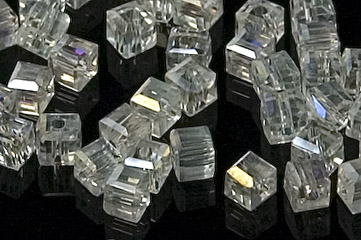 Crystal Faceted Glass 4mm Cube Bead (140 Pack) - Beads And More