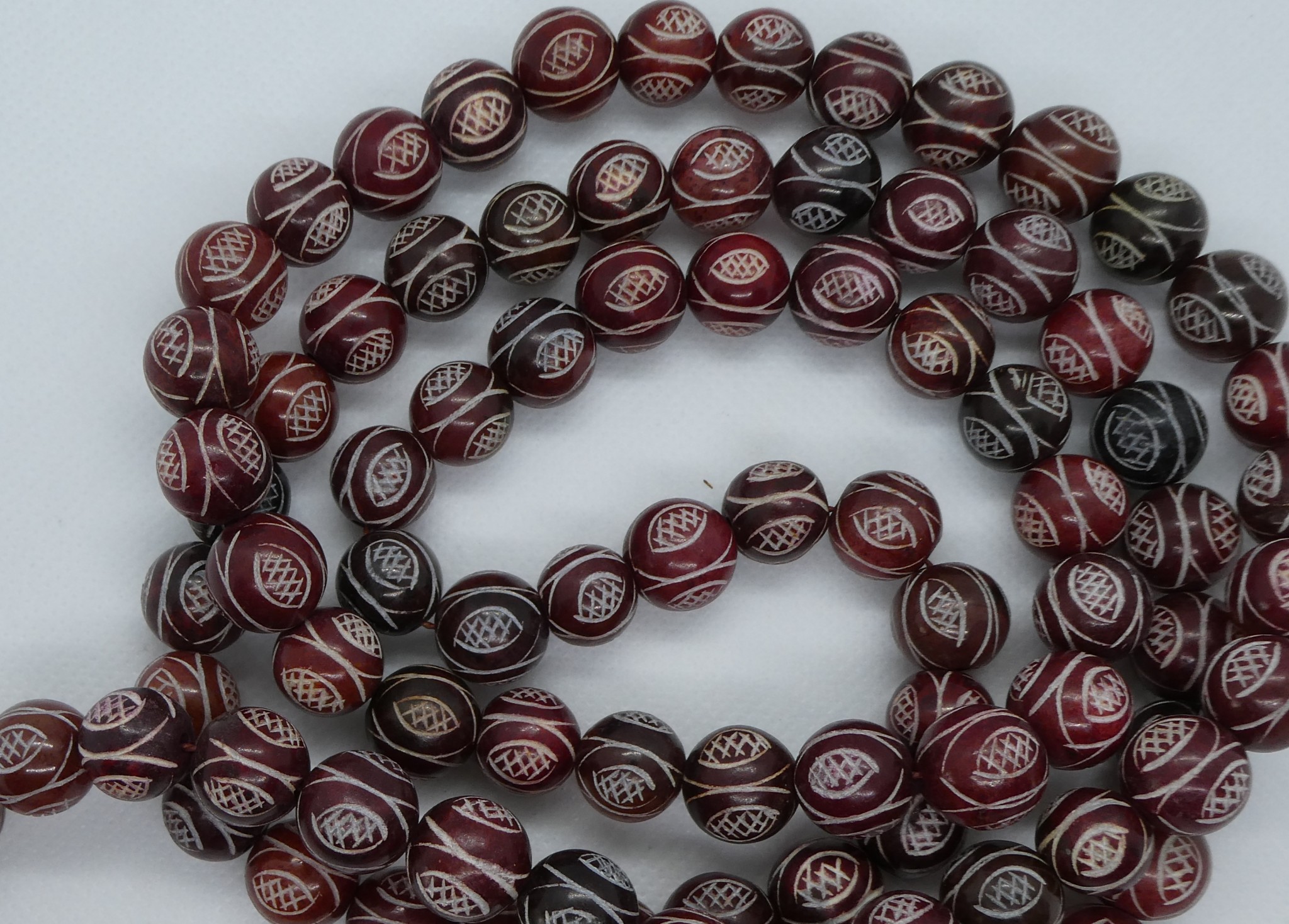 Chinese Serpentine Red Round Bead (20 Pack) - Beads And More