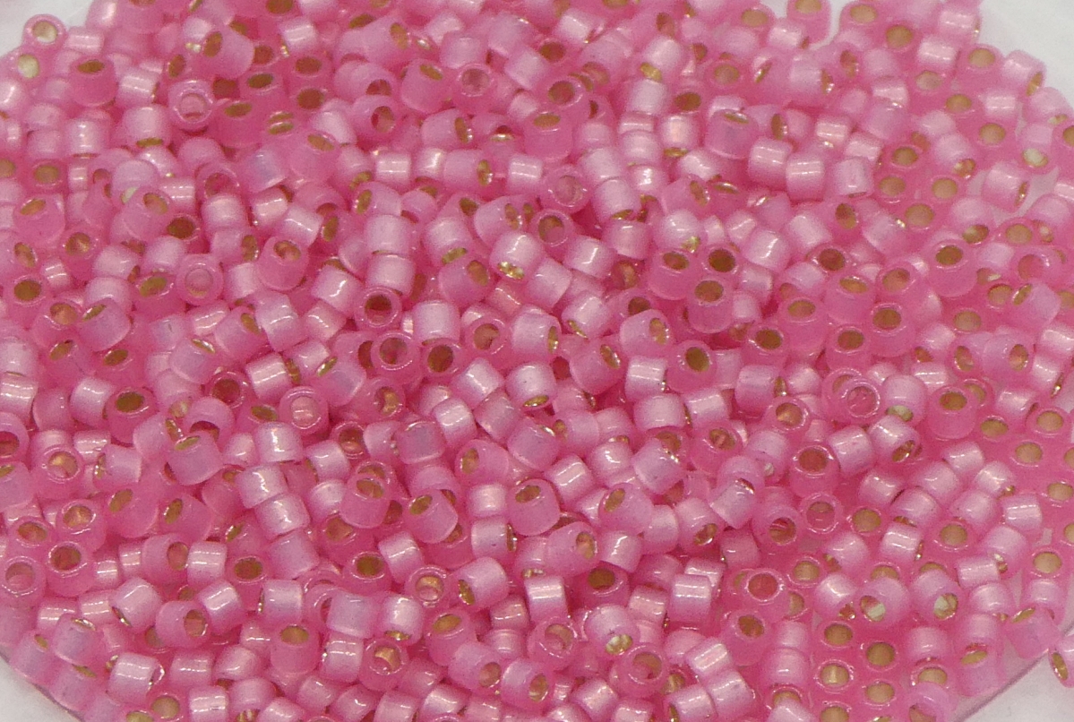Delica 11 Silver Lined Pink Alabaster Dyed DB0625 (5 gram) - Beads And More